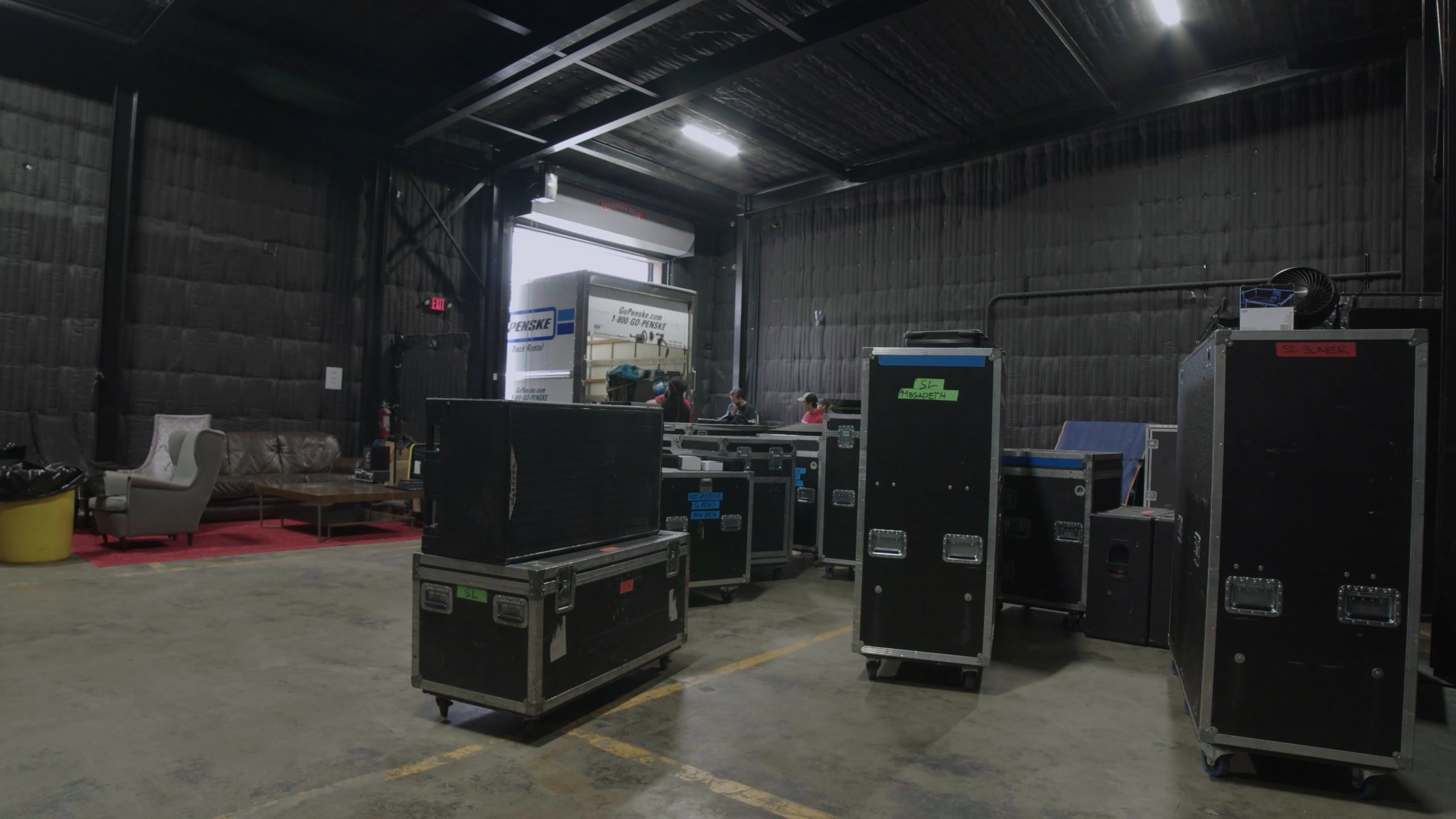 Studio Build Time-lapse Video – Megadeth